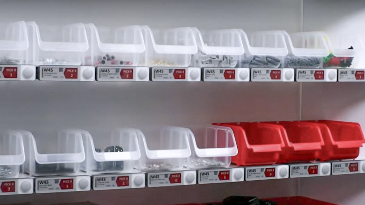 Pick-by-Light: Efficient order picking in 2026 | LUCA